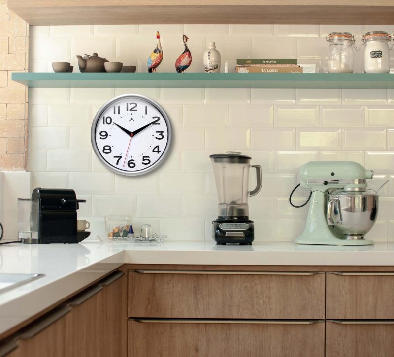 9 inch Metro Silver Resin Wall Clock | Clock by Room